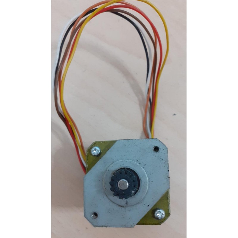 SHINANO KENSHI Motore Passo-Passo STP - 42D139-03 2AV1222 USATO SHINANO KENSHI Motore Passo-Passo STP - 42D139-03 2AV1222 USATO