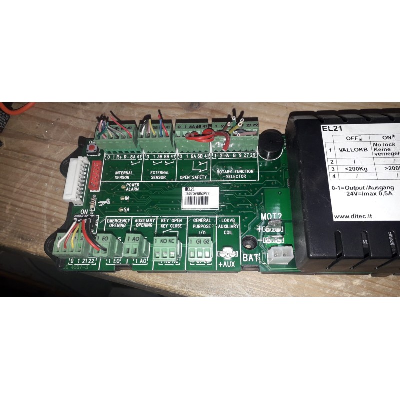 SCHEDA ELETTRONICA PER PORTA AUTOMATICA DITEC EL21 USATO SCHEDA ELETTRONICA PER PORTA AUTOMATICA DITEC EL21 USATO